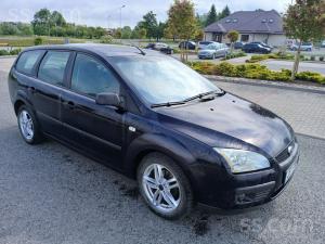Blue Ford Focus 2006 in Bauska, with an engine capacity of 1.60 L and mileage of 140 thousand km for 950 €, photo 1 on AUTOMOTO.COM.LV