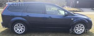 Zils Ford Focus 2006 Valmiera, ar dzinēja tilpumu 2.00 L un nobraukumu 316 tūkst. km par 2100 €, foto 7 vietnē AUTOMOTO.COM.LV