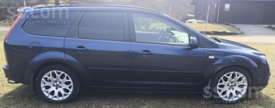 Zils Ford Focus 2006 Valmiera, ar dzinēja tilpumu 2.00 L un nobraukumu 316 tūkst. km par 2100 €, foto 7 vietnē AUTOMOTO.COM.LV