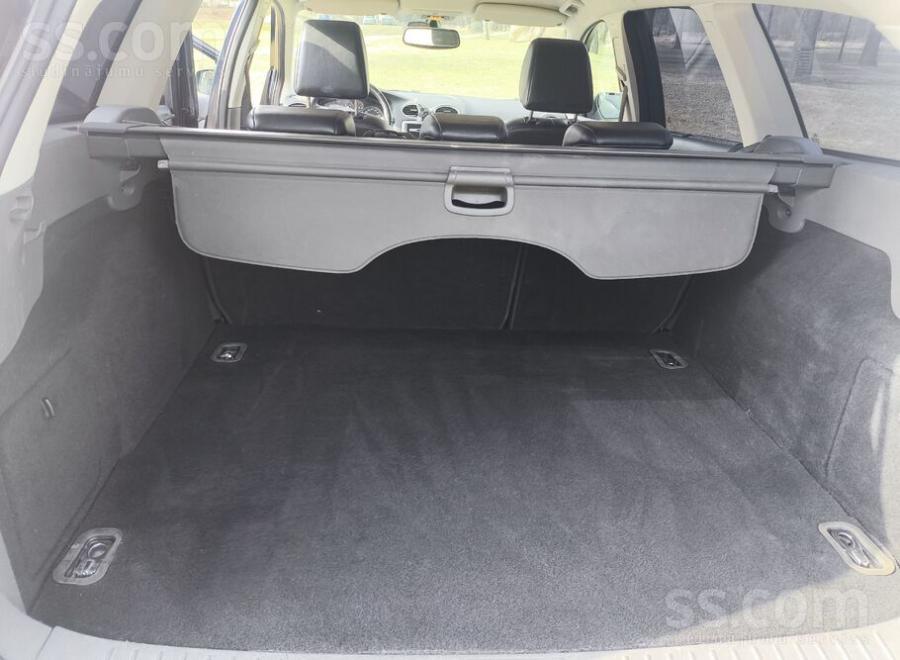 Zils Ford Focus 2006 Valmiera, ar dzinēja tilpumu 2.00 L un nobraukumu 316 tūkst. km par 2100 €, foto 10 vietnē AUTOMOTO.COM.LV