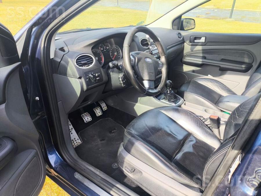 Zils Ford Focus 2006 Valmiera, ar dzinēja tilpumu 2.00 L un nobraukumu 316 tūkst. km par 2100 €, foto 12 vietnē AUTOMOTO.COM.LV