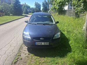 Zils Ford Focus 2006 Klaipėda, ar dzinēja tilpumu 1.56 L un nobraukumu 200 tūkst. km par 400 €, foto 3 vietnē AUTOMOTO.COM.LV