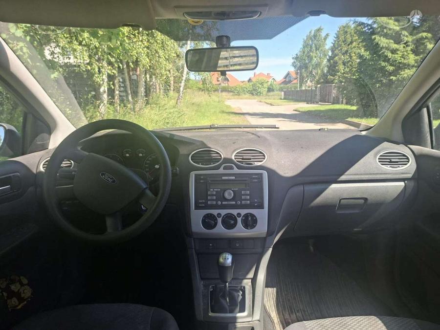 Zils Ford Focus 2006 Klaipėda, ar dzinēja tilpumu 1.56 L un nobraukumu 200 tūkst. km par 400 €, foto 10 vietnē AUTOMOTO.COM.LV