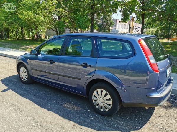 Blue Ford Focus 2006 in Vilnius, with an engine capacity of 1.60 L and mileage of 243 thousand km for 2000 €, photo 4 on AUTOMOTO.COM.LV