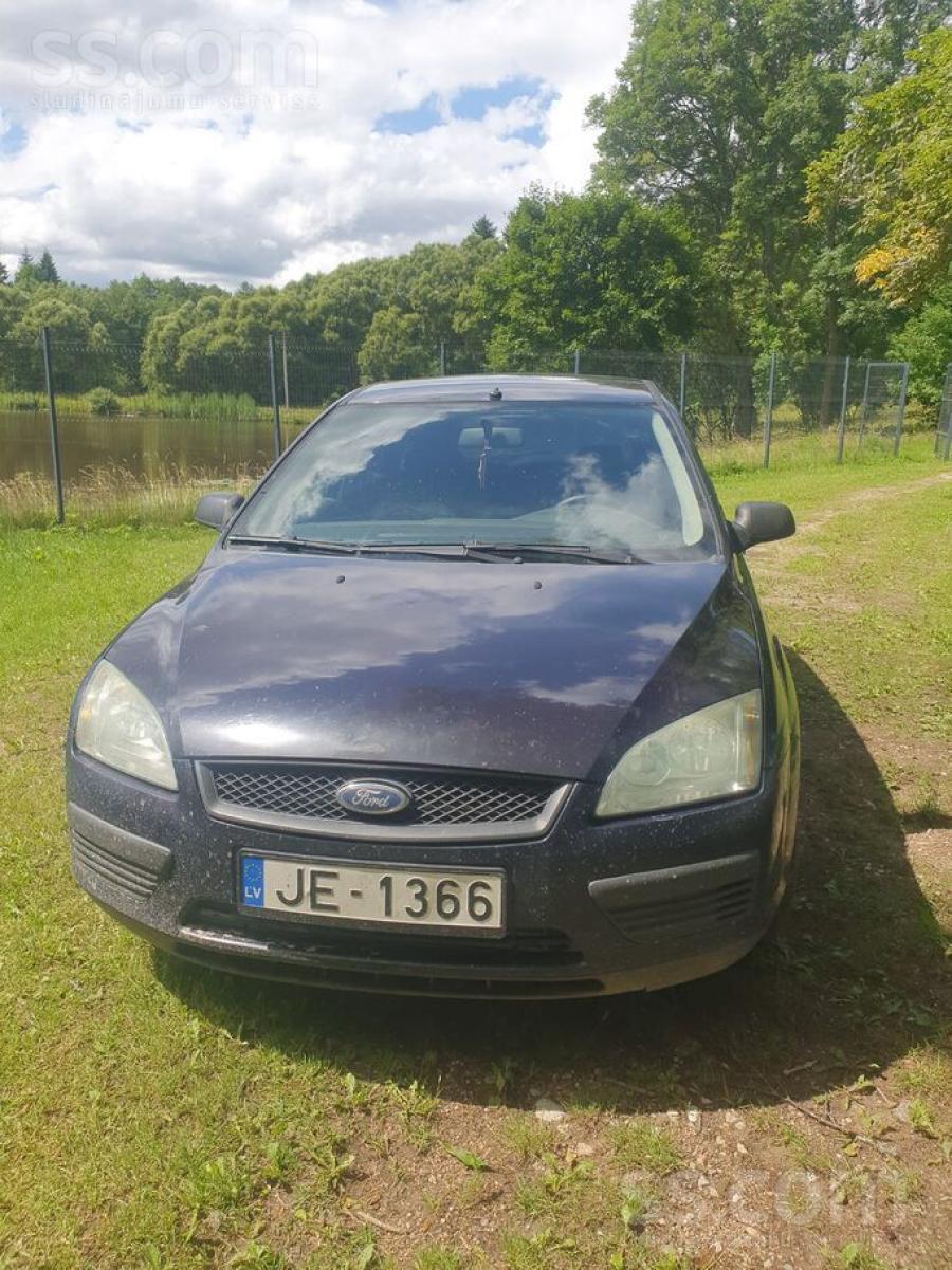 Blue Ford Focus 2006 in Saldus, with an engine capacity of 1.60 L and mileage of 323 thousand km for 600 €, photo 7 on AUTOMOTO.COM.LV