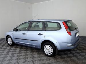 Blue Ford Focus 2006 in Tallinn, with an engine capacity of 1.60 L and mileage of 178 thousand km for 1299 €, photo 5 on AUTOMOTO.COM.LV