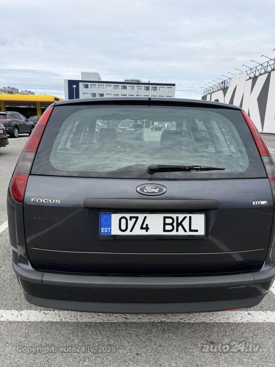 Blue Ford Focus 2006 in Tallinn, with an engine capacity of 1.60 L and mileage of 142 thousand km for 1600 €, photo 5 on AUTOMOTO.COM.LV