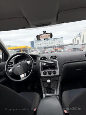 Blue Ford Focus 2006 in Tallinn, with an engine capacity of 1.60 L and mileage of 142 thousand km for 1600 €, photo 8 on AUTOMOTO.COM.LV