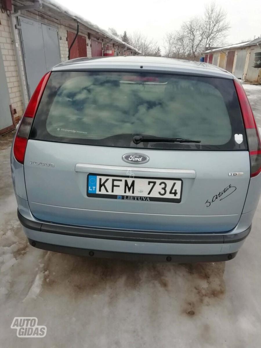 Zils Ford Focus 2007 Marijampole, ar dzinēja tilpumu 1.60 L un nobraukumu 300 tūkst. km par 900 €, foto 5 vietnē AUTOMOTO.COM.LV