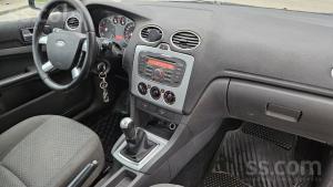 Zils Ford Focus 2007 Rīga, ar dzinēja tilpumu 1.60 L un nobraukumu 425 tūkst. km par 650 €, foto 3 vietnē AUTOMOTO.COM.LV