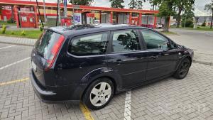 Zils Ford Focus 2007 Rīga, ar dzinēja tilpumu 1.60 L un nobraukumu 425 tūkst. km par 650 €, foto 5 vietnē AUTOMOTO.COM.LV