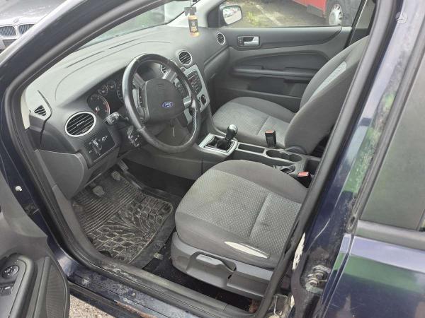 Zils Ford Focus 2007 Klaipėda, ar dzinēja tilpumu 1.56 L un nobraukumu 502 tūkst. km par 550 €, foto 9 vietnē AUTOMOTO.COM.LV
