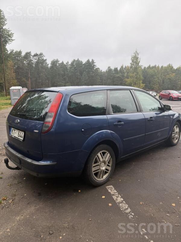 Blue Ford Focus 2007 in Riga, with an engine capacity of 2.00 L and mileage of 400 thousand km for 1500 €, photo 5 on AUTOMOTO.COM.LV