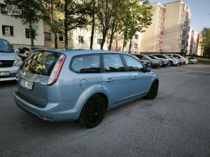 Zils Ford Focus 2008 Kauņa, ar dzinēja tilpumu 1.60 L un nobraukumu 300 tūkst. km par 950 €, foto 5 vietnē AUTOMOTO.COM.LV