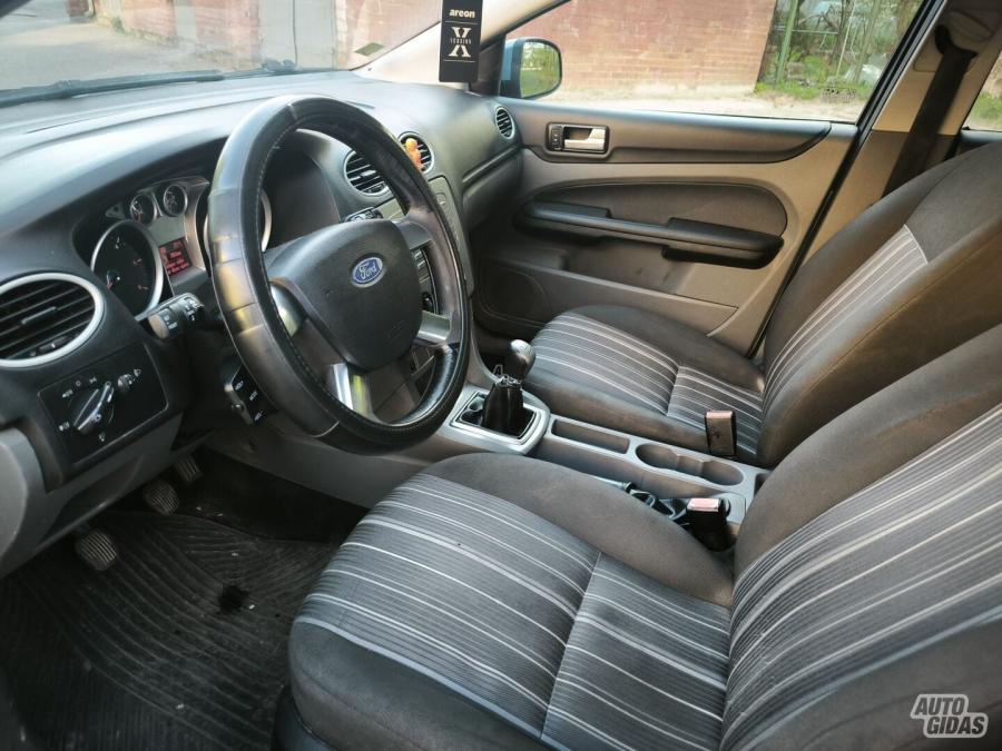 Zils Ford Focus 2008 Kauņa, ar dzinēja tilpumu 1.60 L un nobraukumu 300 tūkst. km par 950 €, foto 16 vietnē AUTOMOTO.COM.LV