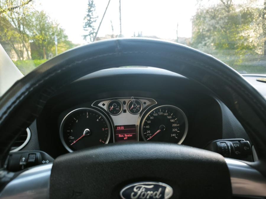 Zils Ford Focus 2008 Kauņa, ar dzinēja tilpumu 1.60 L un nobraukumu 300 tūkst. km par 950 €, foto 18 vietnē AUTOMOTO.COM.LV