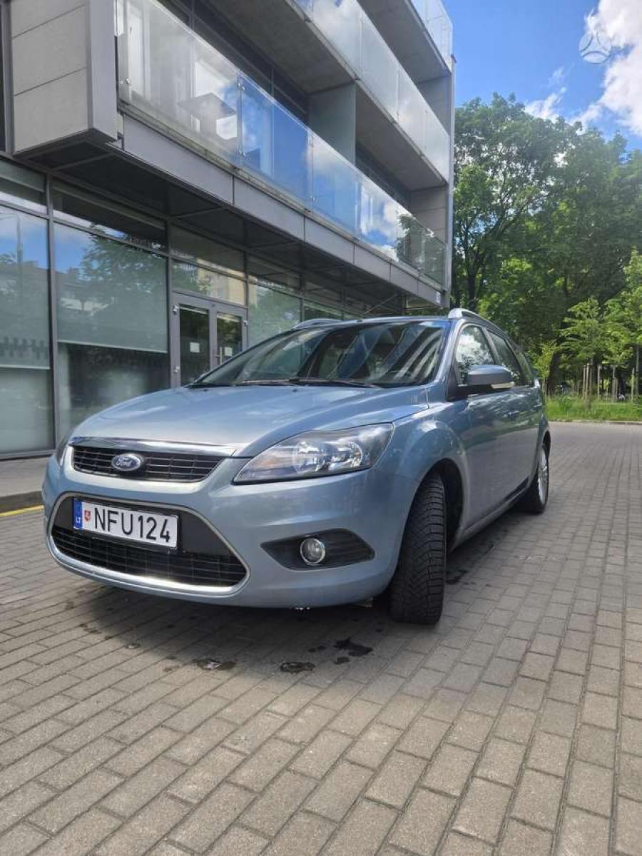 Blue Ford Focus 2008 in Vilnius, with an engine capacity of 1.56 L and mileage of 286 thousand km for 2050 €, photo 3 on AUTOMOTO.COM.LV