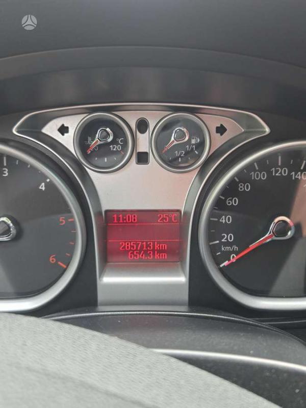 Zils Ford Focus 2008 Viļņa, ar dzinēja tilpumu 1.56 L un nobraukumu 286 tūkst. km par 2050 €, foto 5 vietnē AUTOMOTO.COM.LV