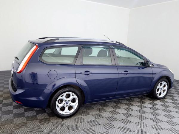 Zils Ford Focus 2008 Tallina, ar dzinēja tilpumu 1.60 L un nobraukumu 366 tūkst. km par 1499 €, foto 10 vietnē AUTOMOTO.COM.LV