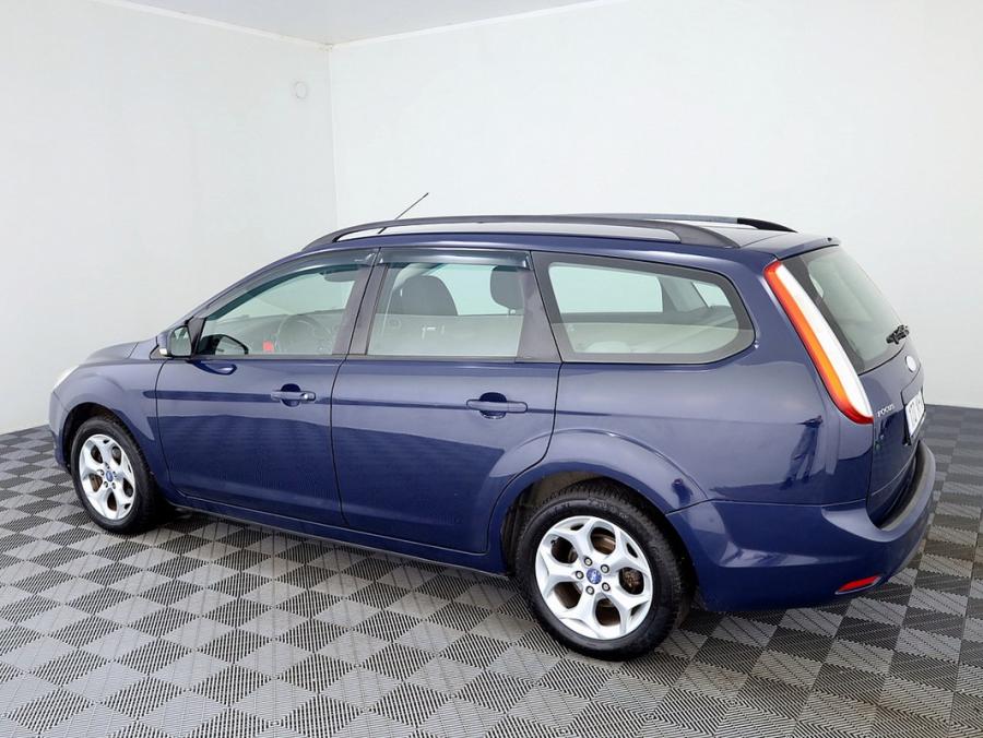 Zils Ford Focus 2008 Tallina, ar dzinēja tilpumu 1.60 L un nobraukumu 366 tūkst. km par 1499 €, foto 12 vietnē AUTOMOTO.COM.LV