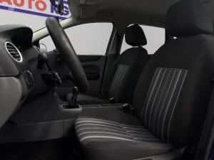 Zils Ford Focus 2008 Klaipėda, ar dzinēja tilpumu 1.60 L un nobraukumu 281 tūkst. km par 1799 €, foto 15 vietnē AUTOMOTO.COM.LV