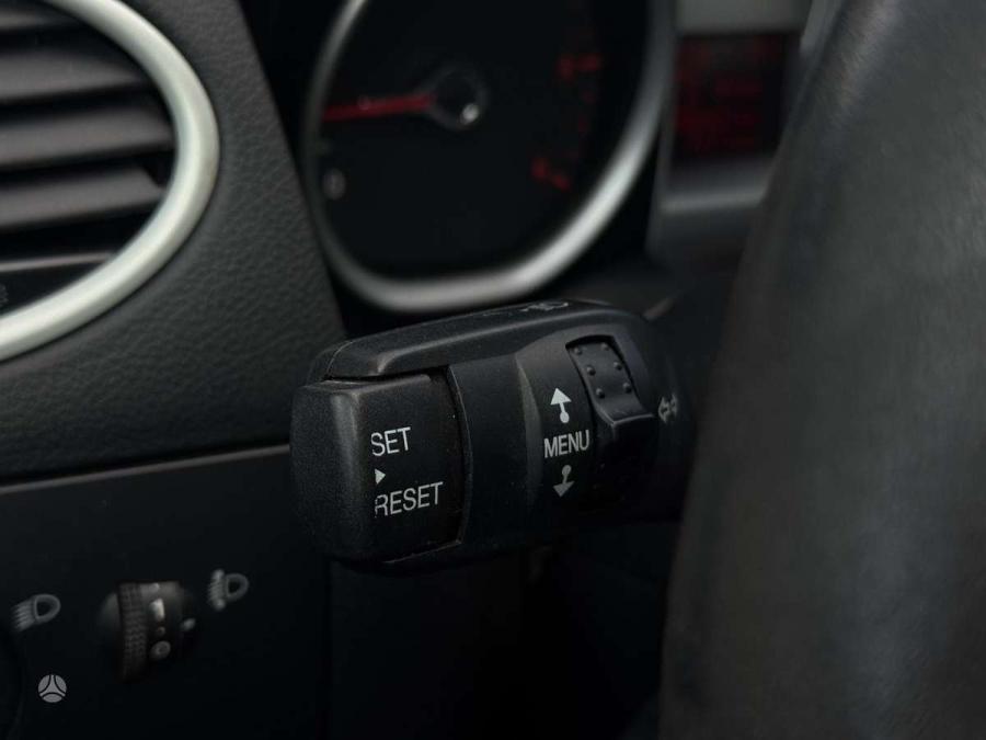 Zils Ford Focus 2008 Klaipėda, ar dzinēja tilpumu 1.60 L un nobraukumu 281 tūkst. km par 1799 €, foto 20 vietnē AUTOMOTO.COM.LV