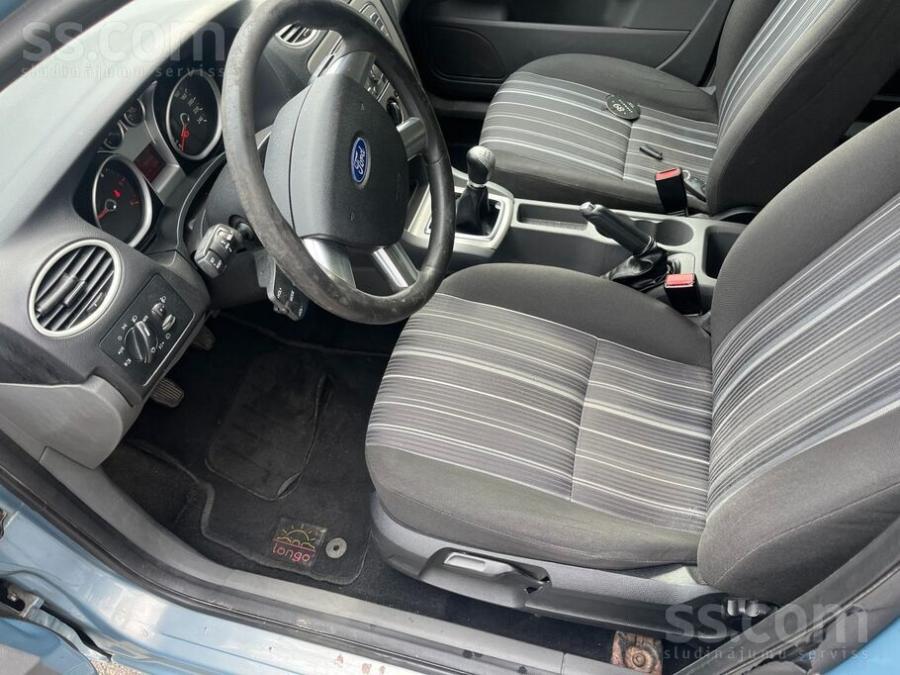 Zils Ford Focus 2008 Rīga, ar dzinēja tilpumu 1.80 L un nobraukumu 368 tūkst. km par 1150 €, foto 6 vietnē AUTOMOTO.COM.LV