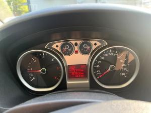Zils Ford Focus 2008 Rīga, ar dzinēja tilpumu 1.80 L un nobraukumu 368 tūkst. km par 1150 €, foto 7 vietnē AUTOMOTO.COM.LV