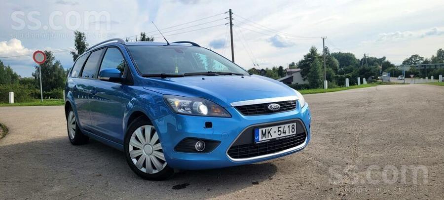 Blue Ford Focus 2009 in Aizkraukle, with an engine capacity of 2.00 L and mileage of 269 thousand km for 1950 €, photo 8 on AUTOMOTO.COM.LV