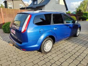 Zils Ford Focus 2009 Marijampole, ar dzinēja tilpumu 1.60 L un nobraukumu 238 tūkst. km par 1499 €, foto 24 vietnē AUTOMOTO.COM.LV