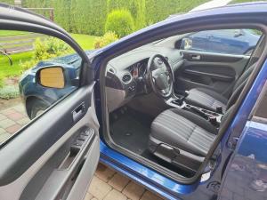 Zils Ford Focus 2009 Marijampole, ar dzinēja tilpumu 1.60 L un nobraukumu 238 tūkst. km par 1499 €, foto 35 vietnē AUTOMOTO.COM.LV