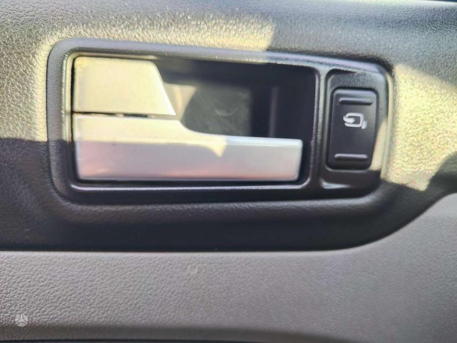 Zils Ford Focus 2009 Marijampole, ar dzinēja tilpumu 1.60 L un nobraukumu 238 tūkst. km par 1499 €, foto 47 vietnē AUTOMOTO.COM.LV