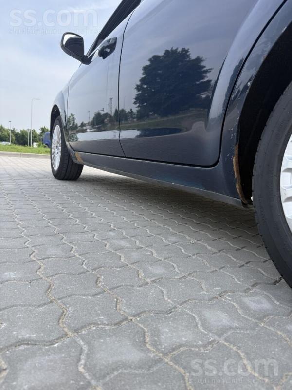 Blue Ford Focus 2009 in Liepaja, with an engine capacity of 1.60 L and mileage of 413 thousand km for 1600 €, photo 7 on AUTOMOTO.COM.LV