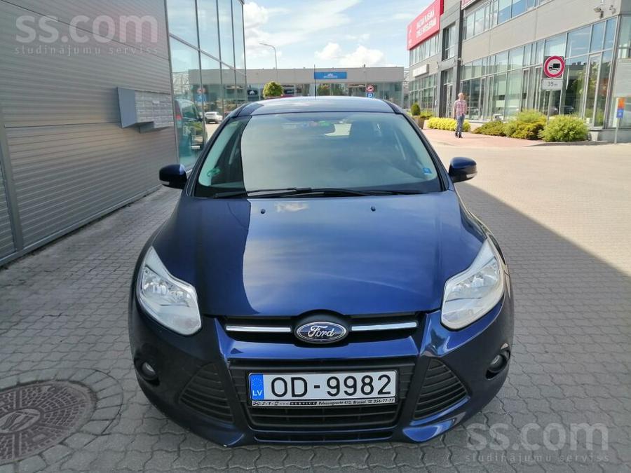 Zils Ford Focus 2011 Rīga, ar dzinēja tilpumu 1.60 L un nobraukumu 231 tūkst. km par 4300 €, foto 2 vietnē AUTOMOTO.COM.LV