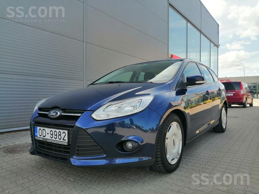 Zils Ford Focus 2011 Rīga, ar dzinēja tilpumu 1.60 L un nobraukumu 231 tūkst. km par 4300 €, foto 3 vietnē AUTOMOTO.COM.LV