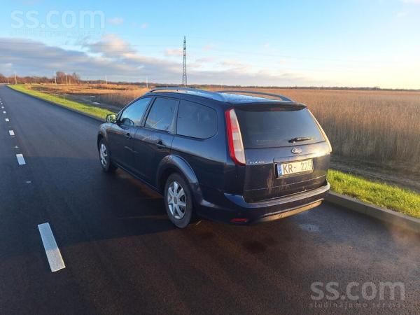 Blue Ford Focus 2011 in Liepaja, with an engine capacity of 1.60 L and mileage of 247 thousand km for 3000 €, photo 3 on AUTOMOTO.COM.LV