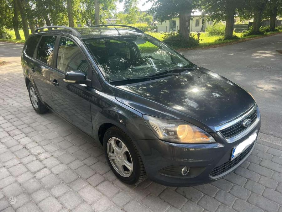 Zils Ford Focus 2011 Viļņa, ar dzinēja tilpumu 1.56 L un nobraukumu 300 tūkst. km par 999 €, foto 3 vietnē AUTOMOTO.COM.LV