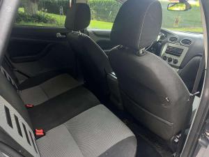 Zils Ford Focus 2011 Viļņa, ar dzinēja tilpumu 1.56 L un nobraukumu 300 tūkst. km par 999 €, foto 9 vietnē AUTOMOTO.COM.LV