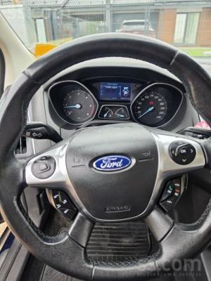 Blue Ford Focus 2011 in Riga, with an engine capacity of 1.60 L and mileage of 286 thousand km for 4100 €, photo 8 on AUTOMOTO.COM.LV