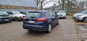 Blue Ford Focus 2012 in Valmiera, with an engine capacity of 1.60 L and mileage of 327 thousand km for 2800 €, photo 3 on AUTOMOTO.COM.LV