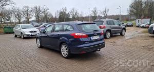Blue Ford Focus 2012 in Valmiera, with an engine capacity of 1.60 L and mileage of 327 thousand km for 2800 €, photo 4 on AUTOMOTO.COM.LV