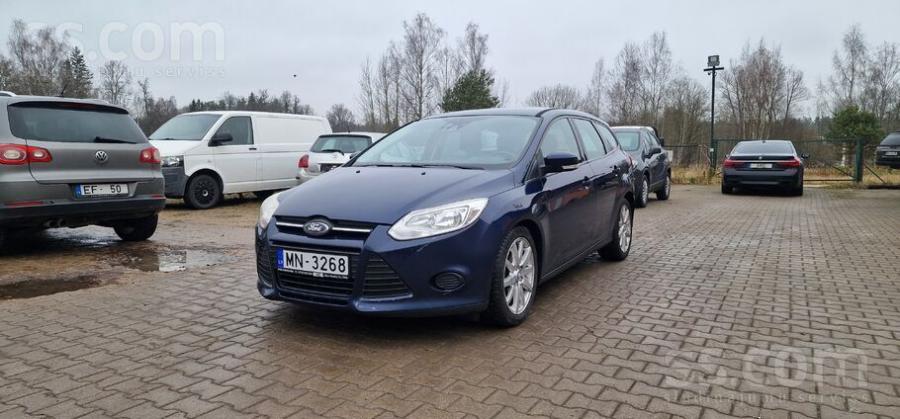 Blue Ford Focus 2012 in Valmiera, with an engine capacity of 1.60 L and mileage of 327 thousand km for 2800 €, photo 6 on AUTOMOTO.COM.LV