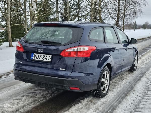 Blue Ford Focus 2012 in Ariogala, with an engine capacity of 1.60 L and mileage of 201 thousand km for 3500 €, photo 4 on AUTOMOTO.COM.LV