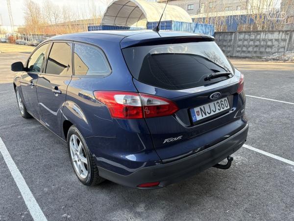 Blue Ford Focus 2012 in Kaunas, with an engine capacity of 1.60 L and mileage of 229 thousand km for 2650 €, photo 5 on AUTOMOTO.COM.LV