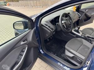 Blue Ford Focus 2012 in Vilnius, with an engine capacity of 1.60 L and mileage of 255 thousand km for 1750 €, photo 14 on AUTOMOTO.COM.LV
