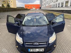 Blue Ford Focus 2012 in Vilnius, with an engine capacity of 1.60 L and mileage of 255 thousand km for 1750 €, photo 25 on AUTOMOTO.COM.LV