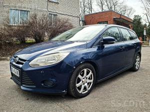 Blue Ford Focus 2012 in Riga, with an engine capacity of 1.60 L and mileage of 0 thousand km for 1500 €, photo 3 on AUTOMOTO.COM.LV