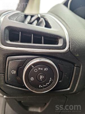 Blue Ford Focus 2012 in Riga, with an engine capacity of 1.60 L and mileage of 0 thousand km for 1500 €, photo 12 on AUTOMOTO.COM.LV