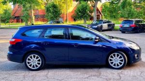 Blue Ford Focus 2012 in Cesis, with an engine capacity of 1.60 L and mileage of 335 thousand km for 2900 €, photo 6 on AUTOMOTO.COM.LV