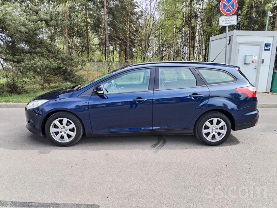 Blue Ford Focus 2012 in Riga, with an engine capacity of 1.60 L and mileage of 208 thousand km for 3650 €, photo 6 on AUTOMOTO.COM.LV